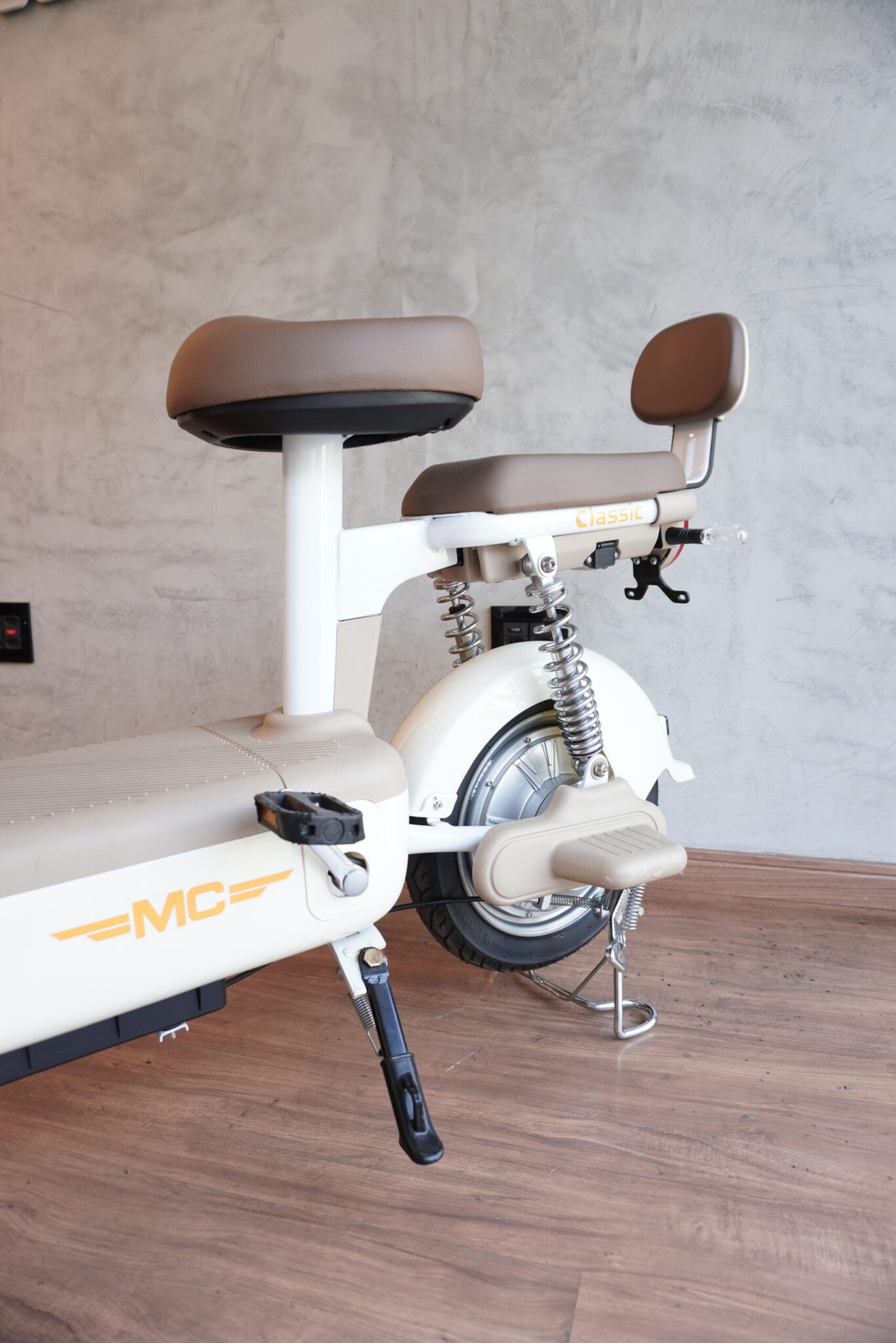 Joy Classic 600W – Recreio Motos Elétricas – Unidade Recreio